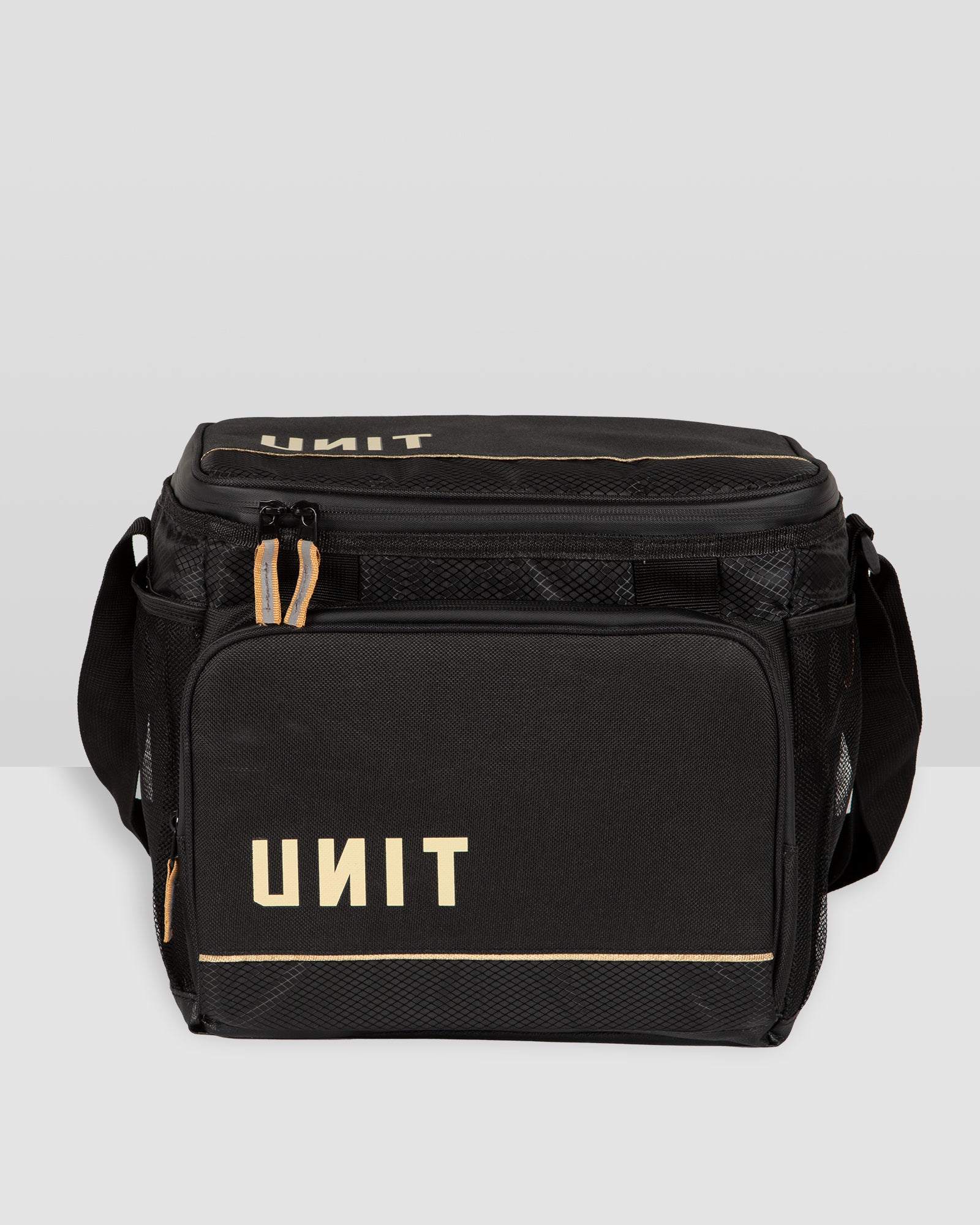 UNIT Crisp Cooler Box – UNIT Clothing